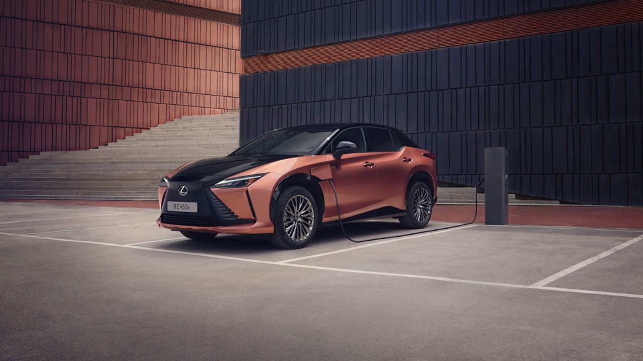 Lexus RZ | 100% elektrisk | Lexus Danmark