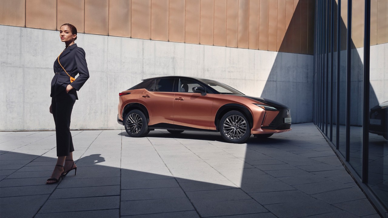 Lexus RZ | 100% elektrisk | Lexus Danmark