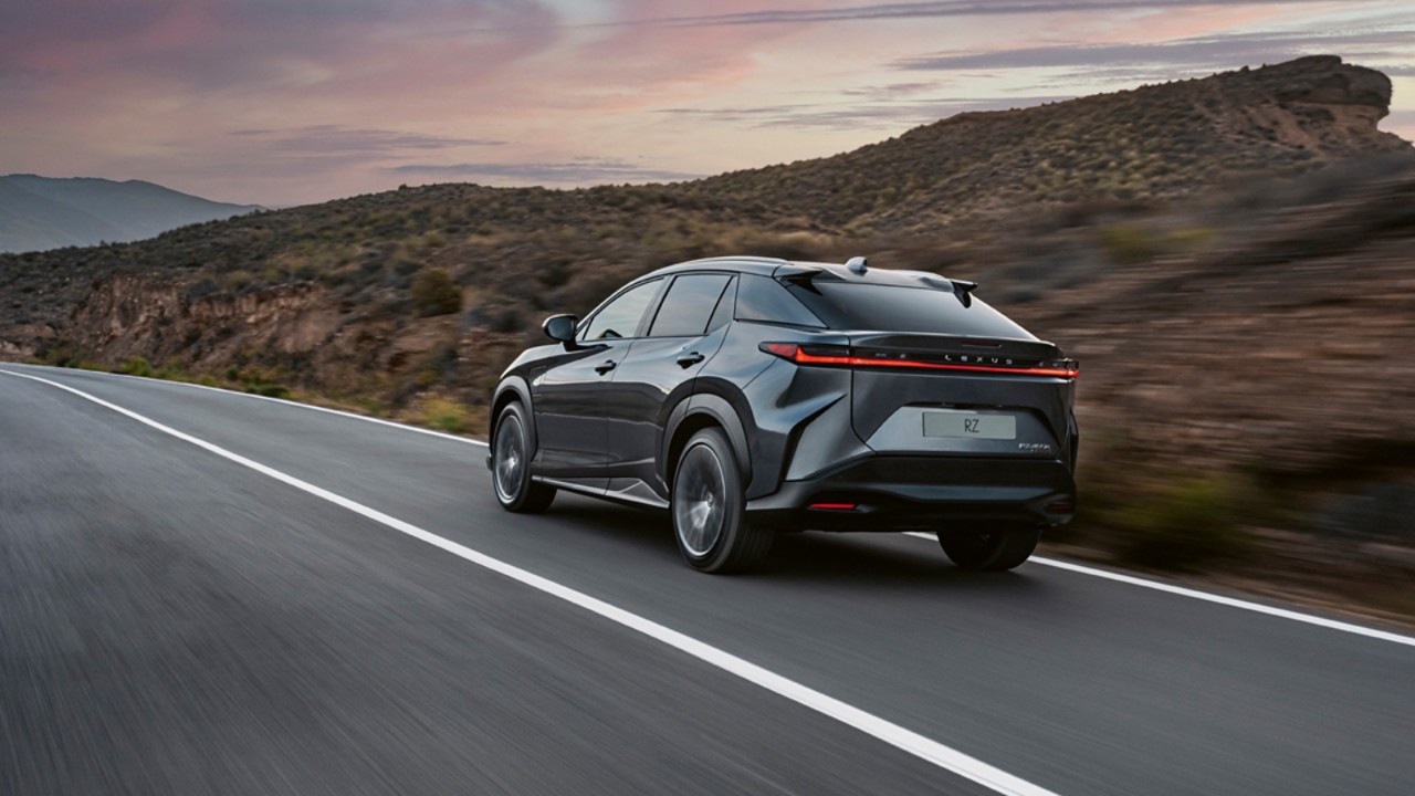 Lexus RZ | 100% elektrisk | Lexus Danmark